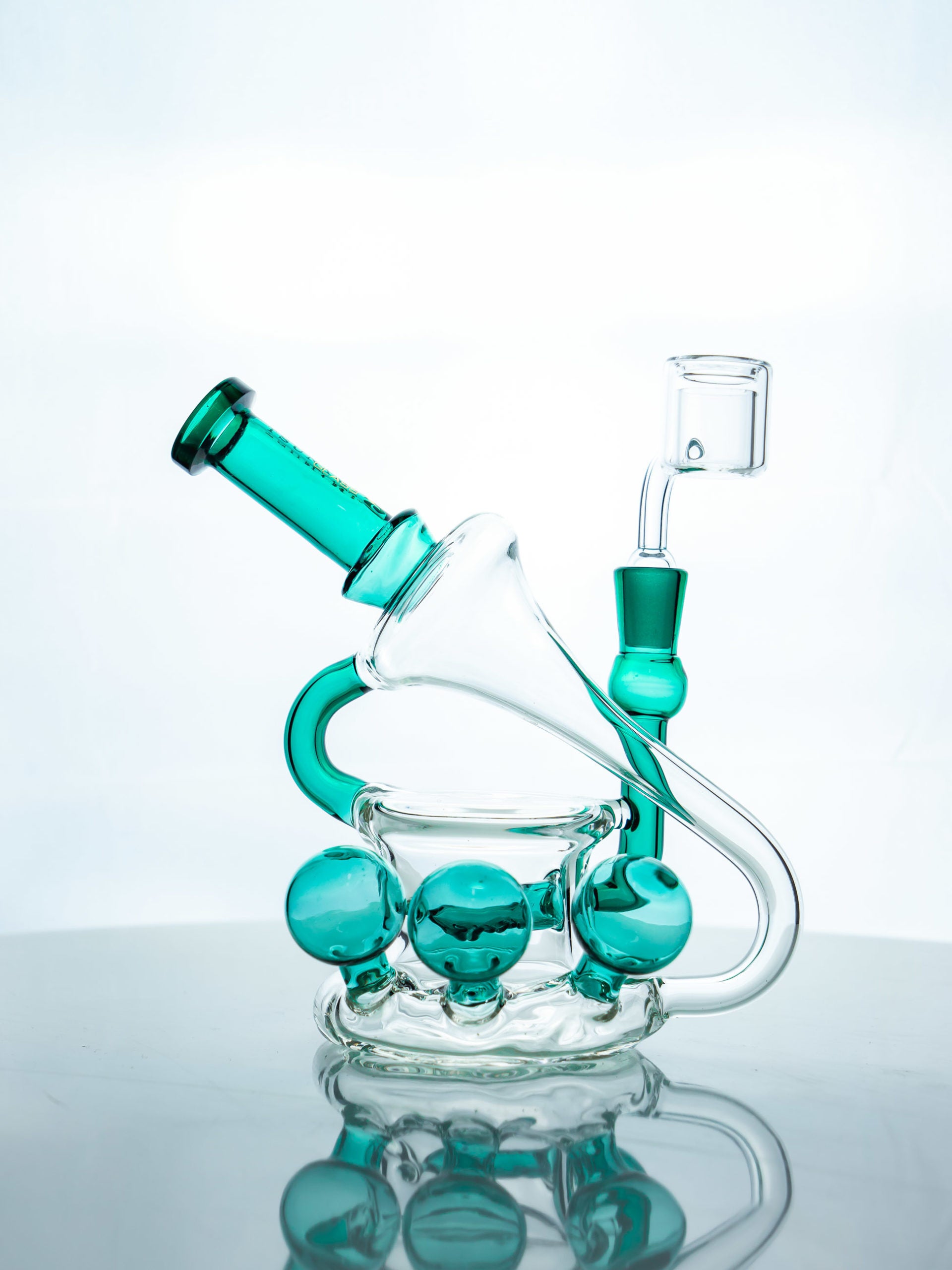 7″ Tsunami Concentrate Rig Inline Percolator | Seedless Green